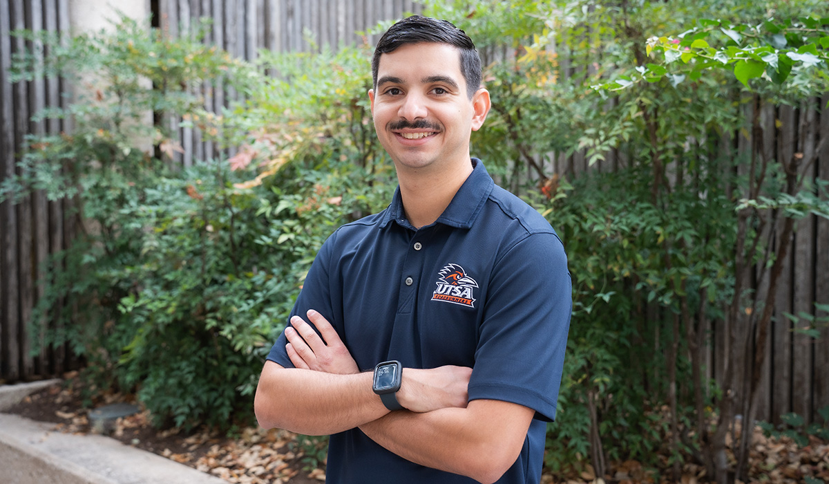 From journalist to soldier to student of history, graduate follows his ...